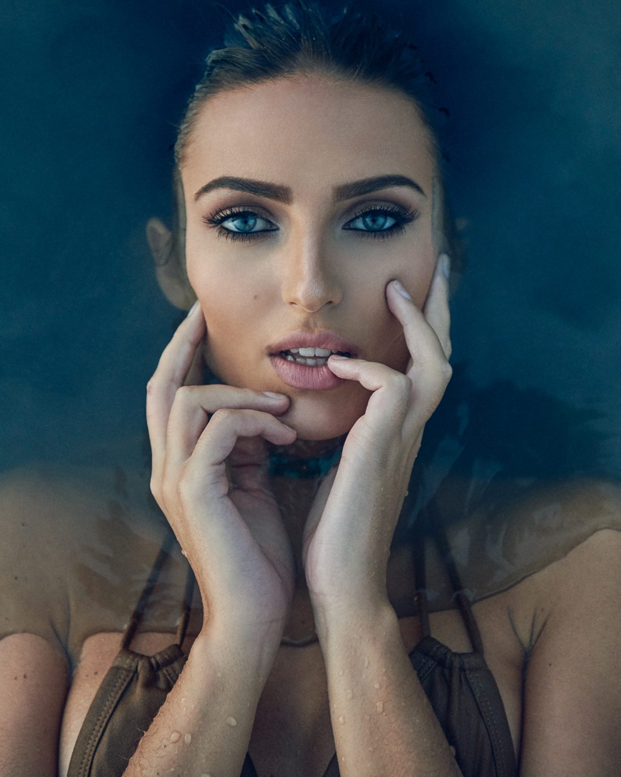 Exclusive Models in Hi-Res - POSED MAG Digital Photography Magazine